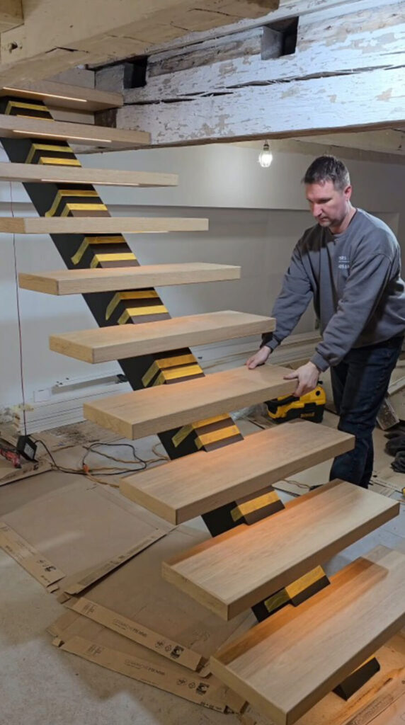 NEW YORK MONO BEAM STAIRS - STAIRS4U